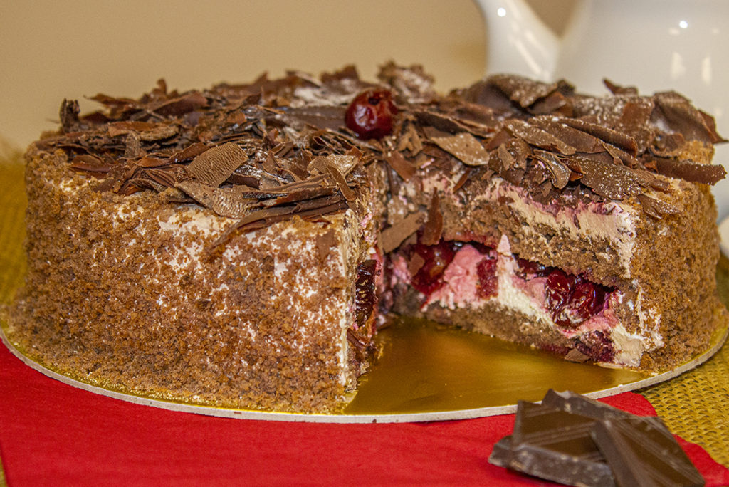 Black Forest – Azza