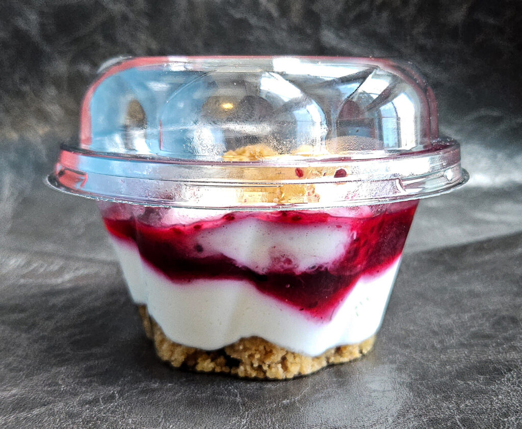 Mix berry dessert – Azza